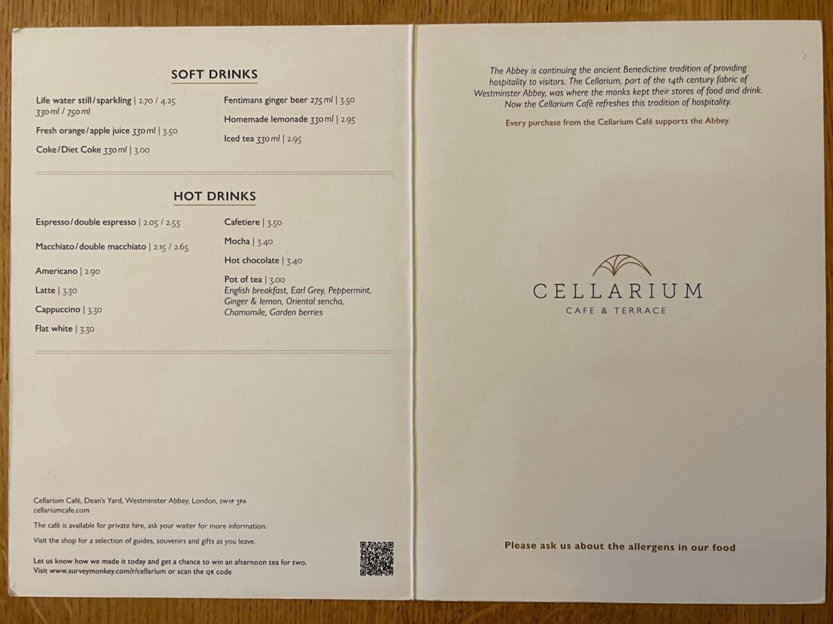 イギリス【旅行】 ウェストミンスター寺院併設のカフェ セラリウムカフェ＆テラス アフタヌーンティー Cellarium Cafe ...