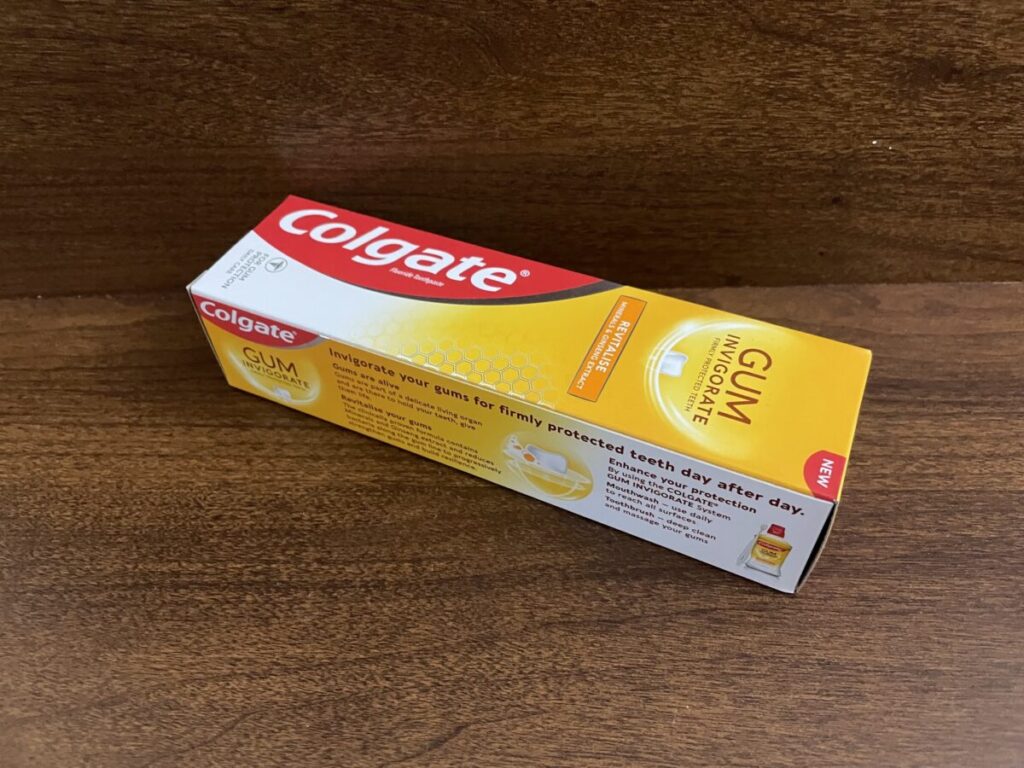 60点 イギリス 歯磨き粉 Colgate GUM Invigorate Revitalise | かもめらいおん 絵空事