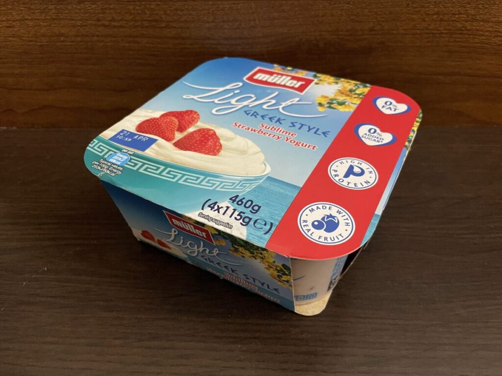 65点 イギリス ミュラー ストロベリー ヨーグルト Muller Light Greek style Sublime Strawberry ...